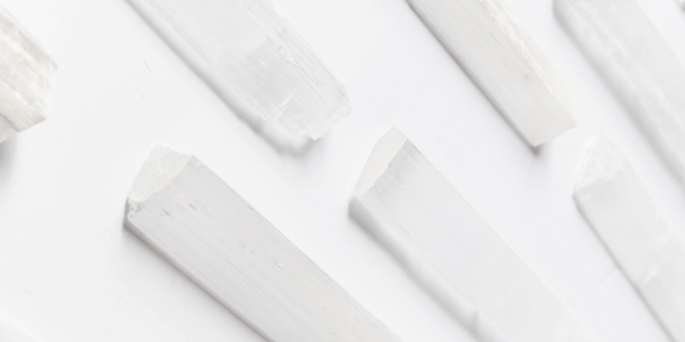 Selenite Healing properties: The Ultimate Crystal Guide – The Crystal ...
