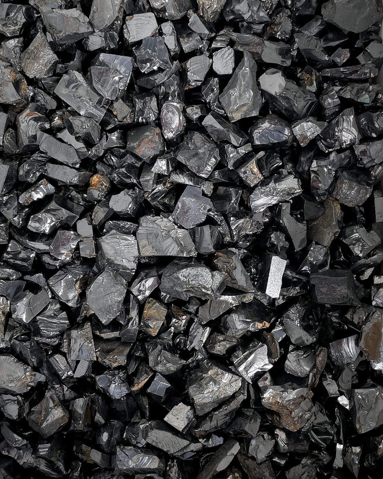Shungite Healing properties: The Ultimate Crystal Guide